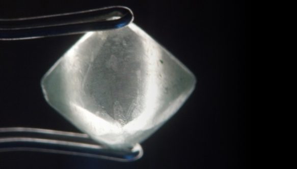 A BRIEF GUIDE TO FROSTED DIAMONDS - Israeli Diamond Industry