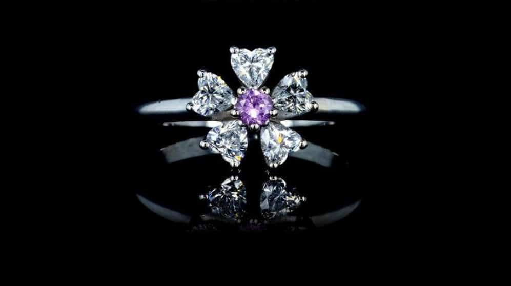 Gold ring, encrusted with heart diamonds and amethyst - Israeli Diamond ...