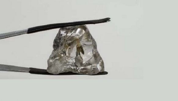 Angola: Lucapa Finds a “Spectacular” 131-Carat Stone in Lulo - Israeli ...